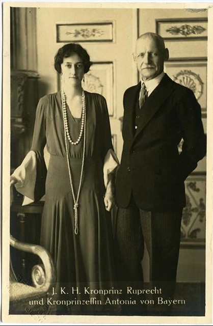 Crown Prince Rupprecht, his wives Marie Gabrielle & Antonia (nee Luxemburg)
